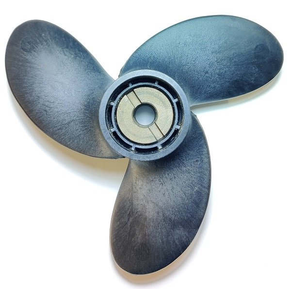 JOHNSON-EVINRUDE 6HP GENUINE PLASTIC PROPELLER 8-1/4 X 5 - Bhmarine.com